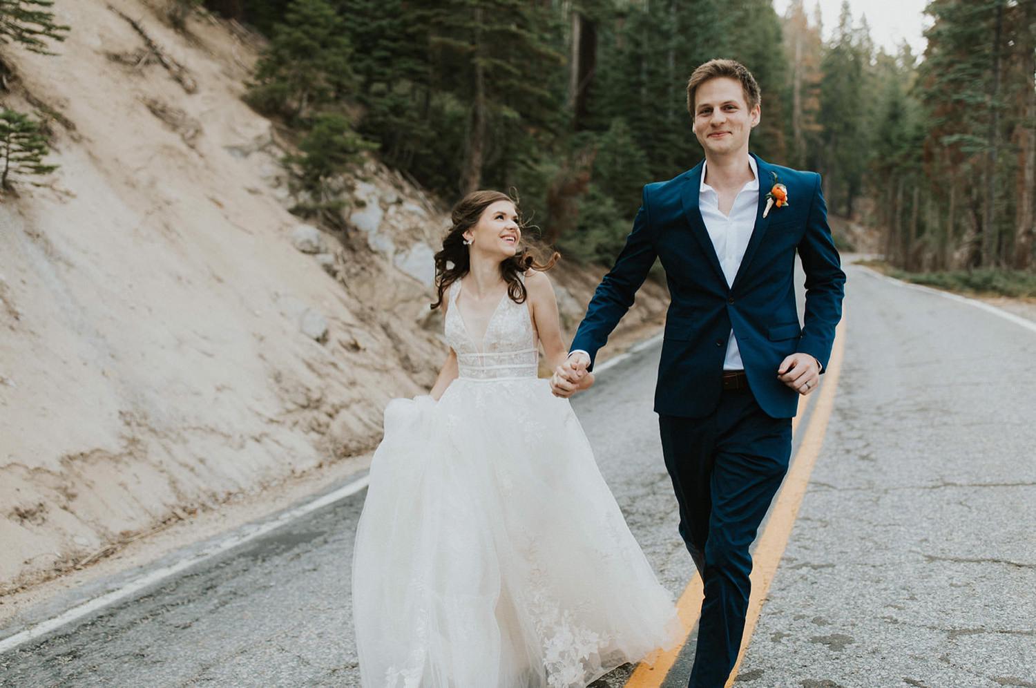 Taft Point Yosemite Elopement // Laura + Nathan - tonigphoto.com